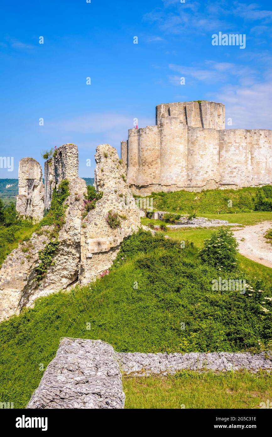 The inner wall and keep of Château-Gaillard medieval fortified castle ...