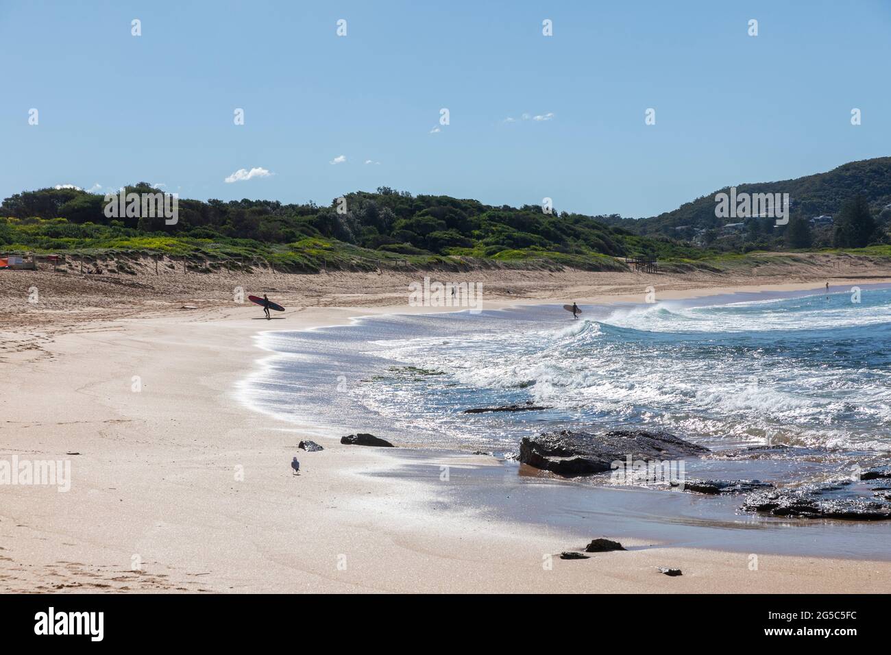 Quiet surf at australian beach hi-res stock photography and images - Alamy