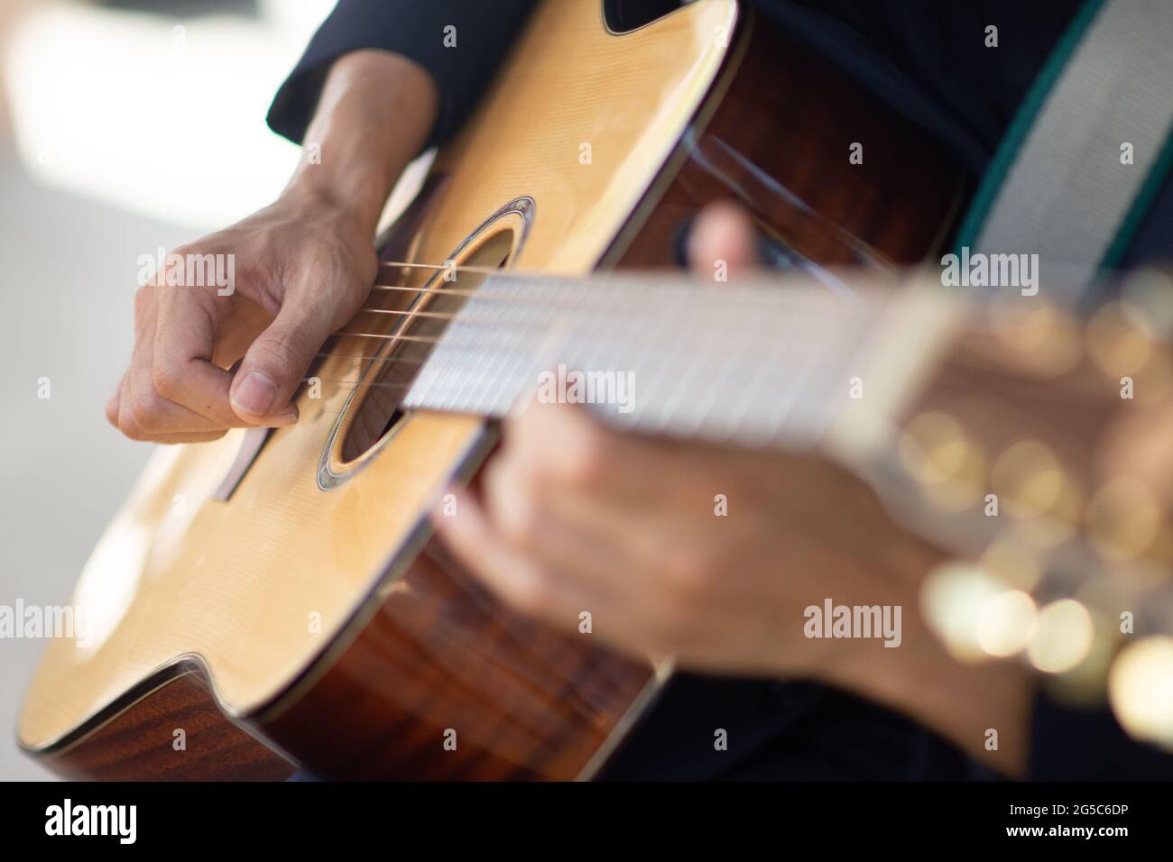 Guitar chords hi-res stock photography and images - Alamy