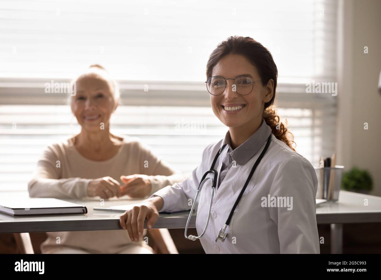 Doctor appointment hospital hi-res stock photography and images - Alamy