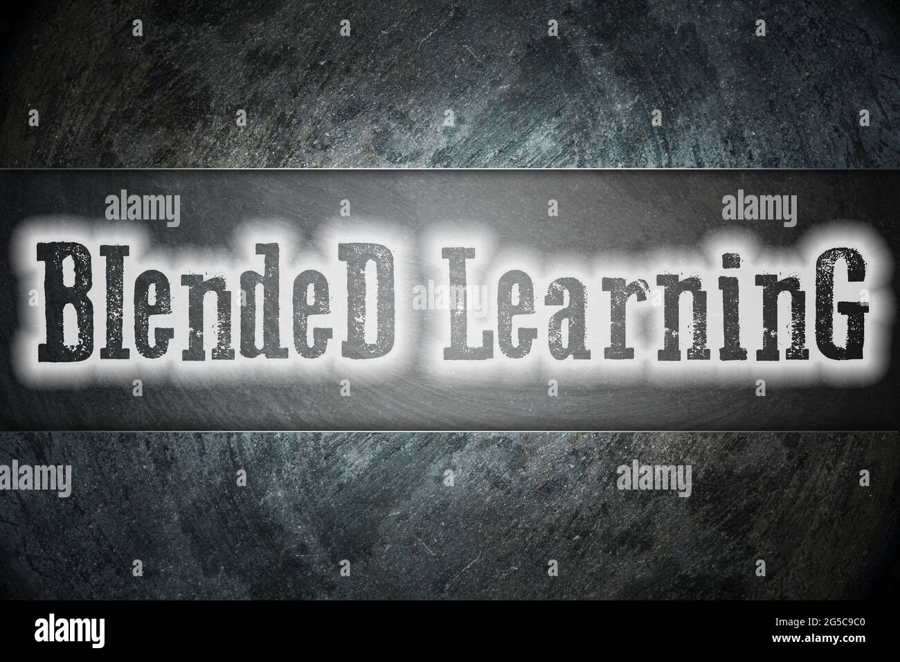 Blended learning hi-res stock photography and images - Alamy