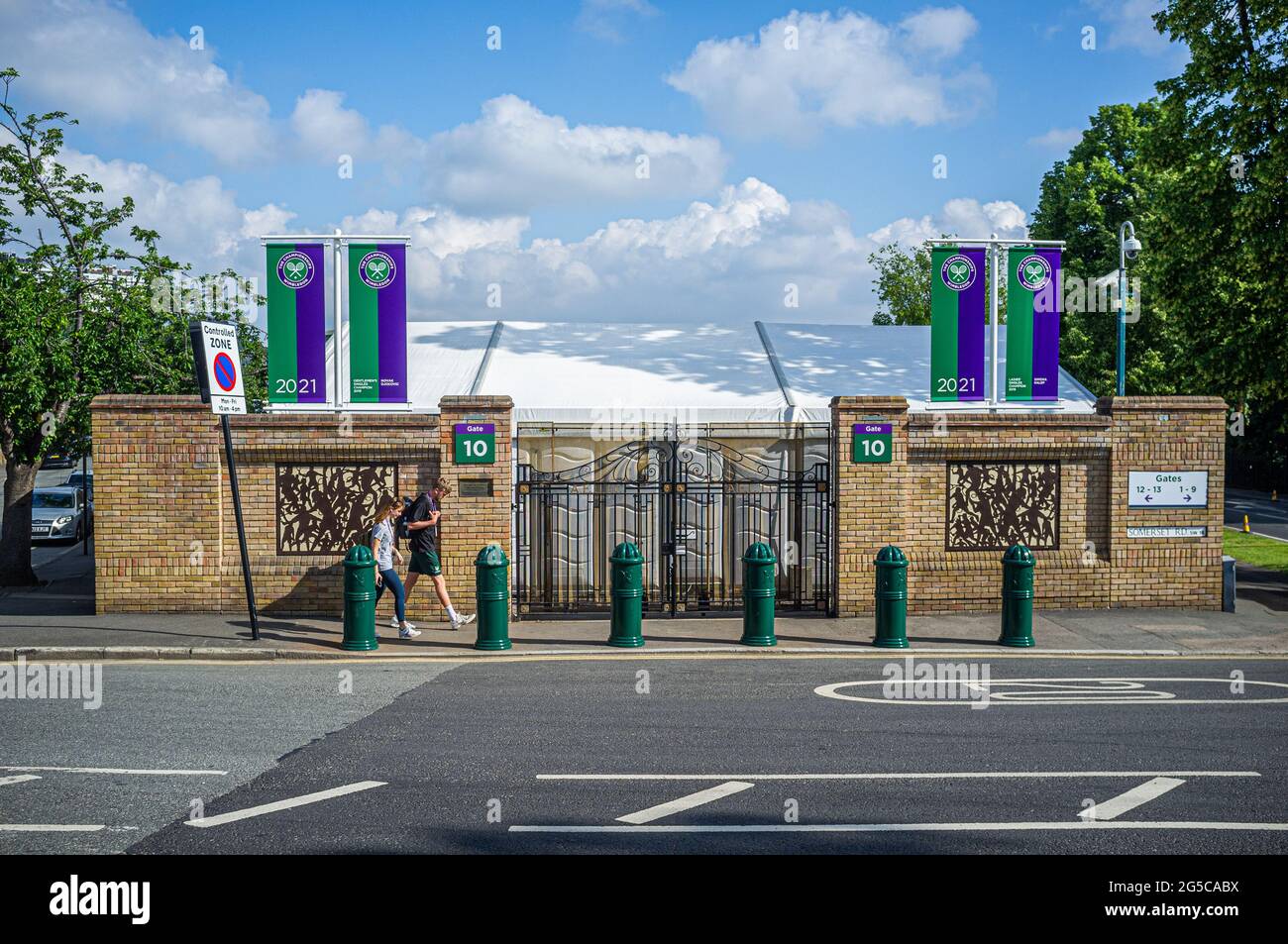 Wimbledon 2021 djokovic hi-res stock photography and images - Alamy