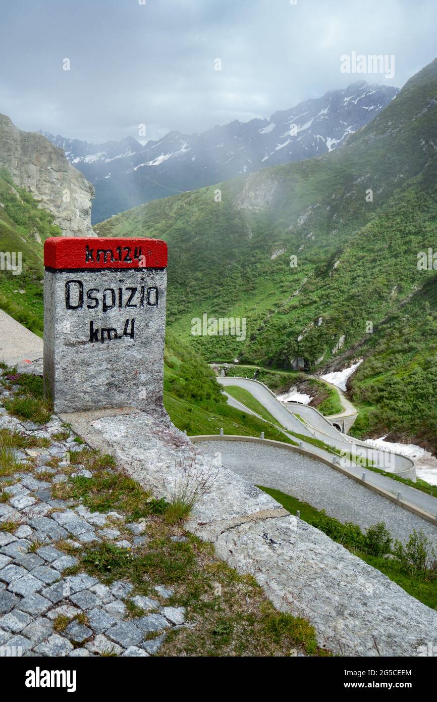 Tremola pass road hi-res stock photography and images - Alamy