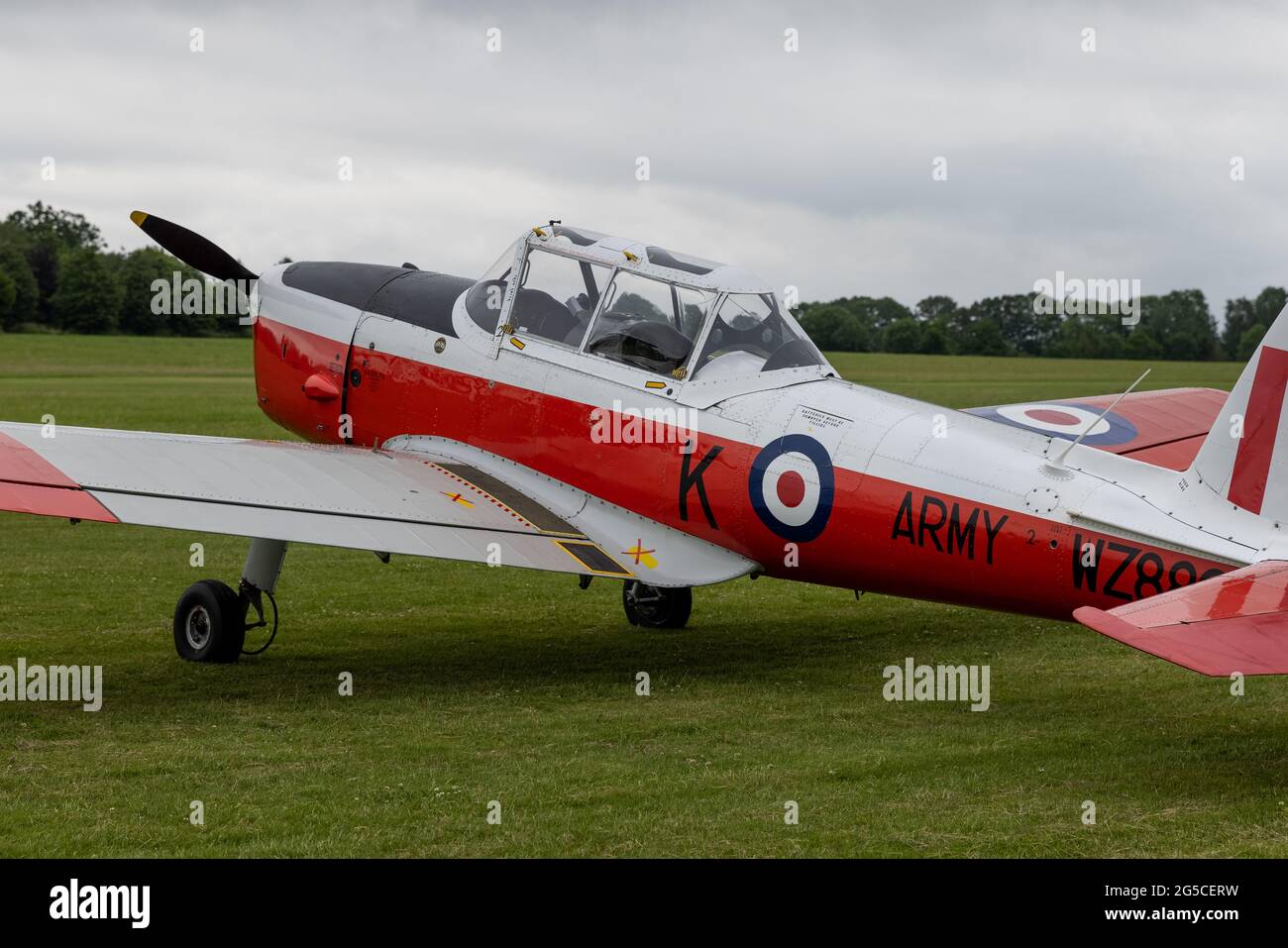 Chipmunk 1950s aircraft hi-res stock photography and images - Alamy