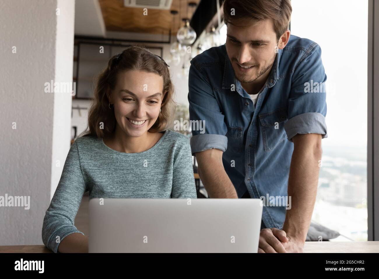 Two teammates hi-res stock photography and images - Alamy