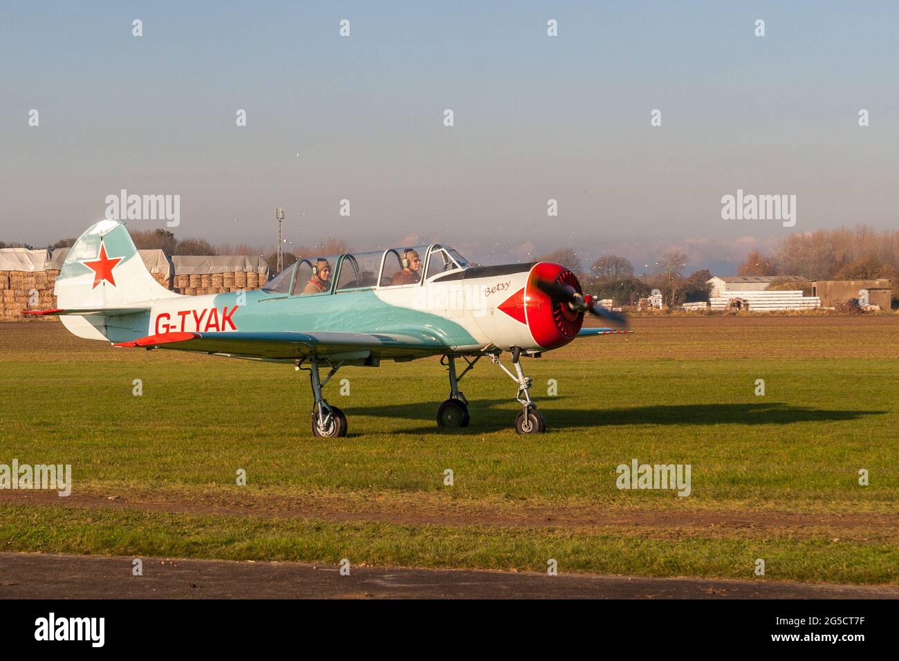 A YAKOVLEV YAK-52 at Breighton Stock Photo - Alamy