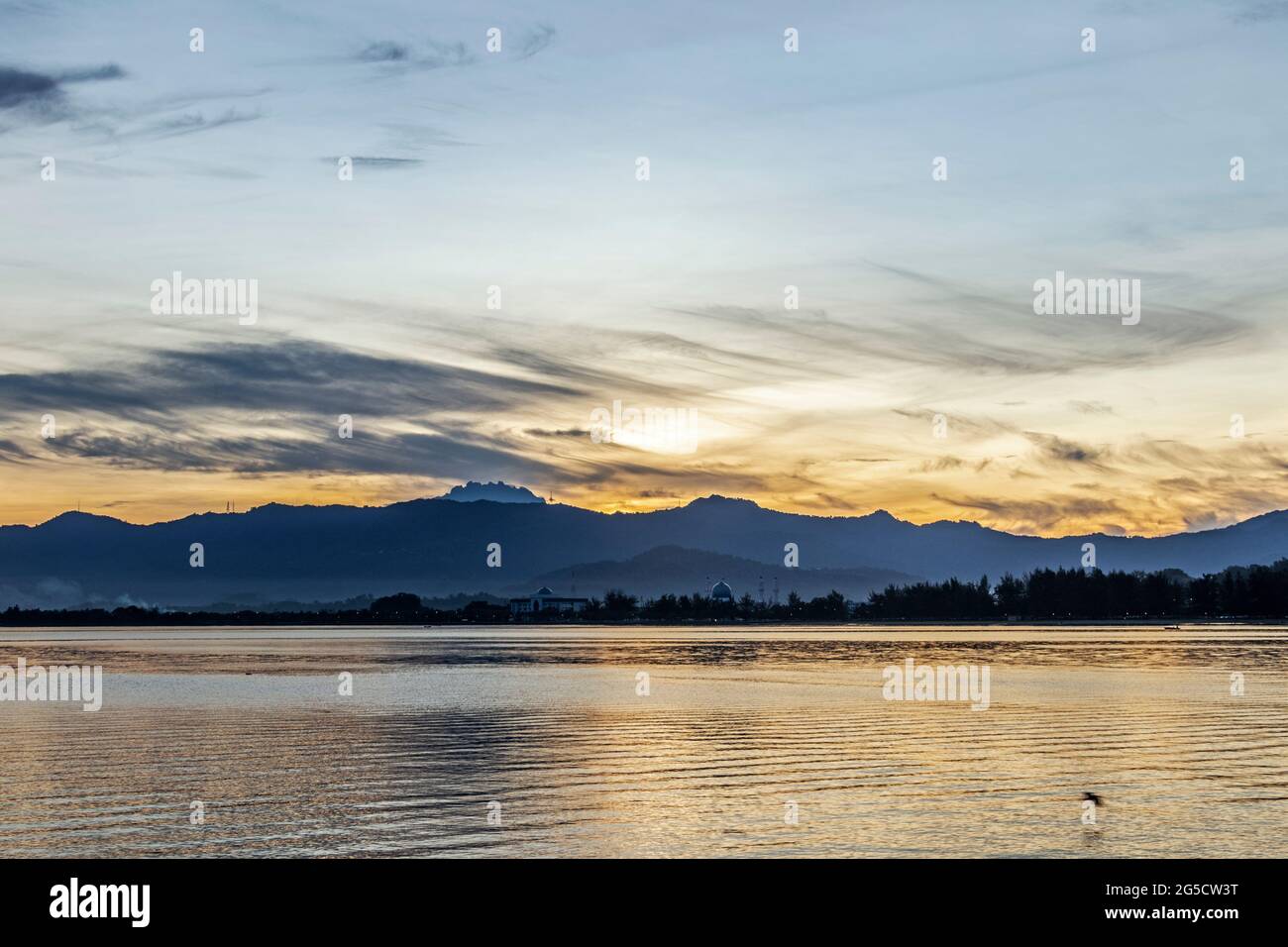 Kota kinabalu city mosque at likas bay hi-res stock photography and ...