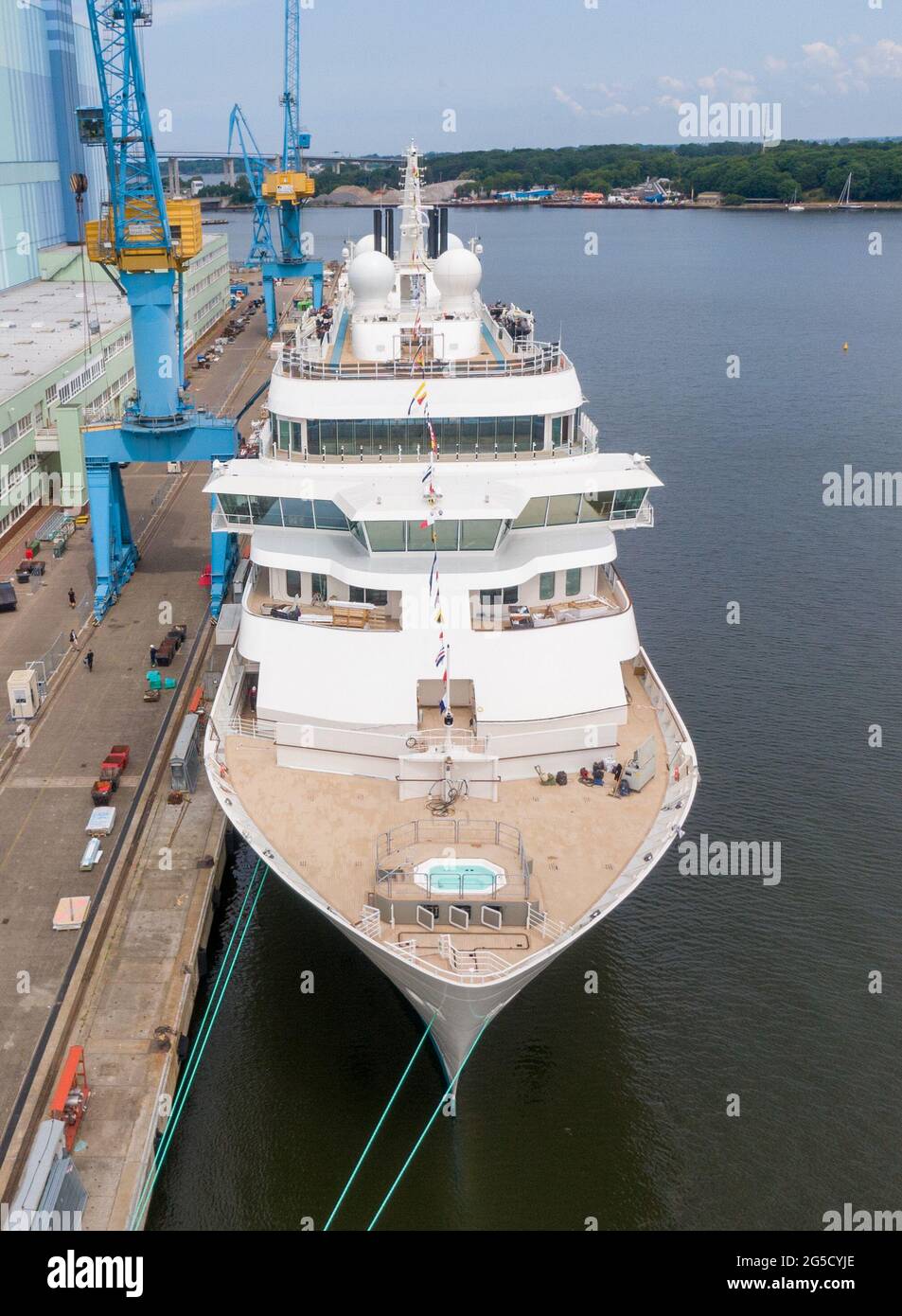 Stralsund, Germany. 26th June, 2021. The expedition cruise ship ...