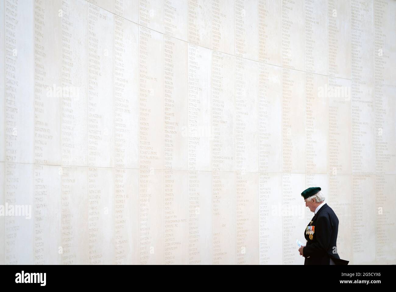 41 commando hi-res stock photography and images - Alamy