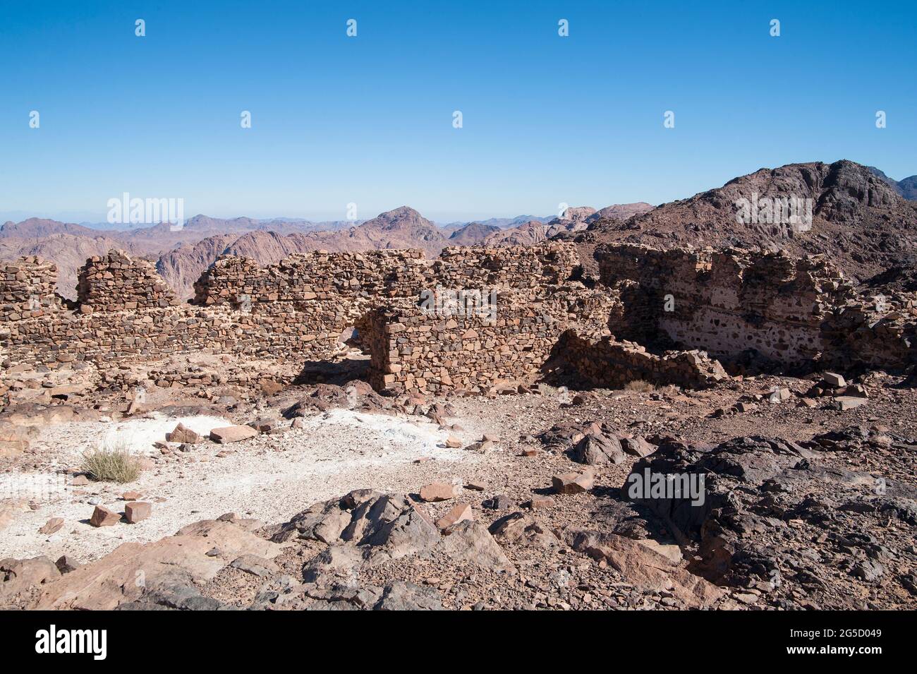 EGYPT, SINAI: The town of Saint Catherine lies 1600m above sea level at ...