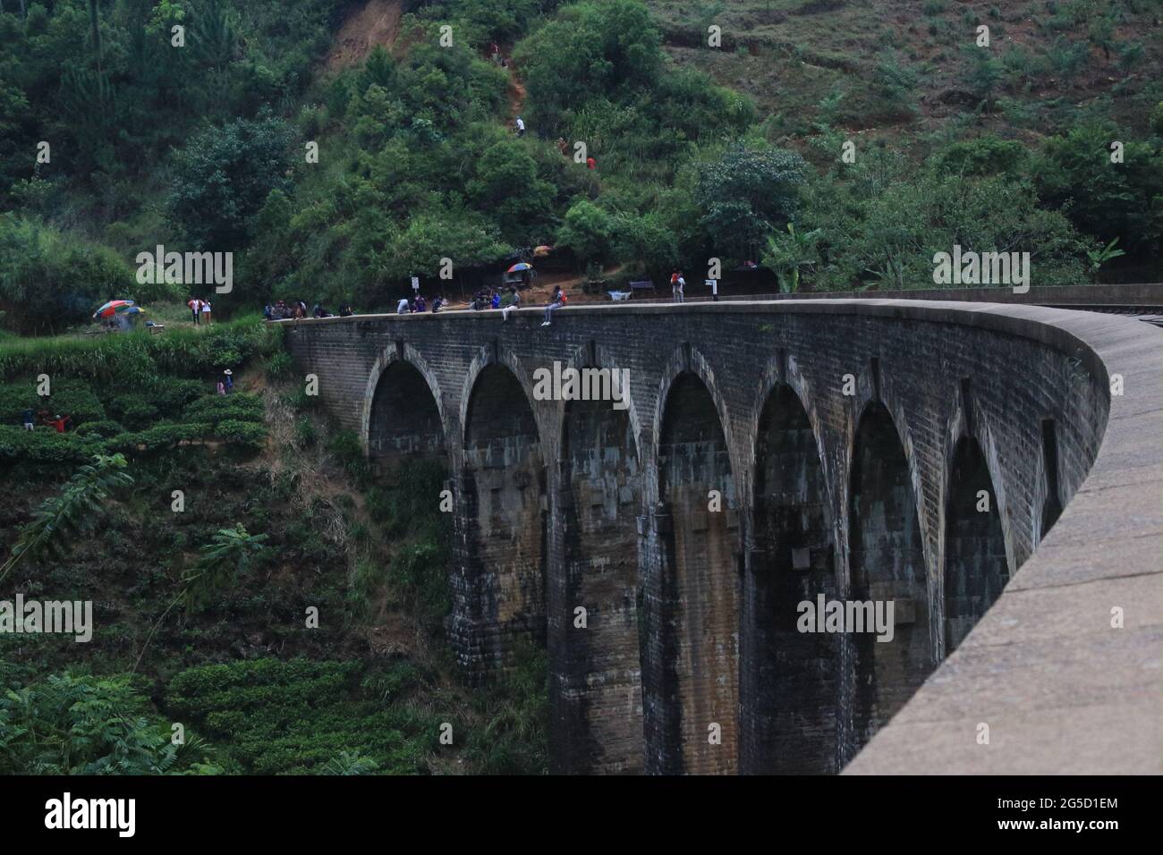 Nine arch Bridge Ella Sri Lanka Stock Photo - Alamy