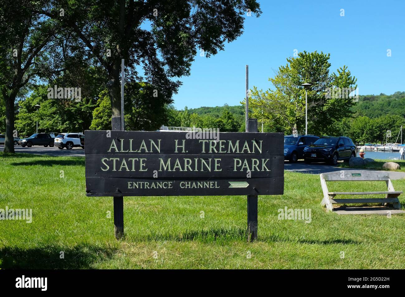 ITHACA, NEW YORK - 17 JUNE 2021: Entrance Channel sign at the Allan H ...