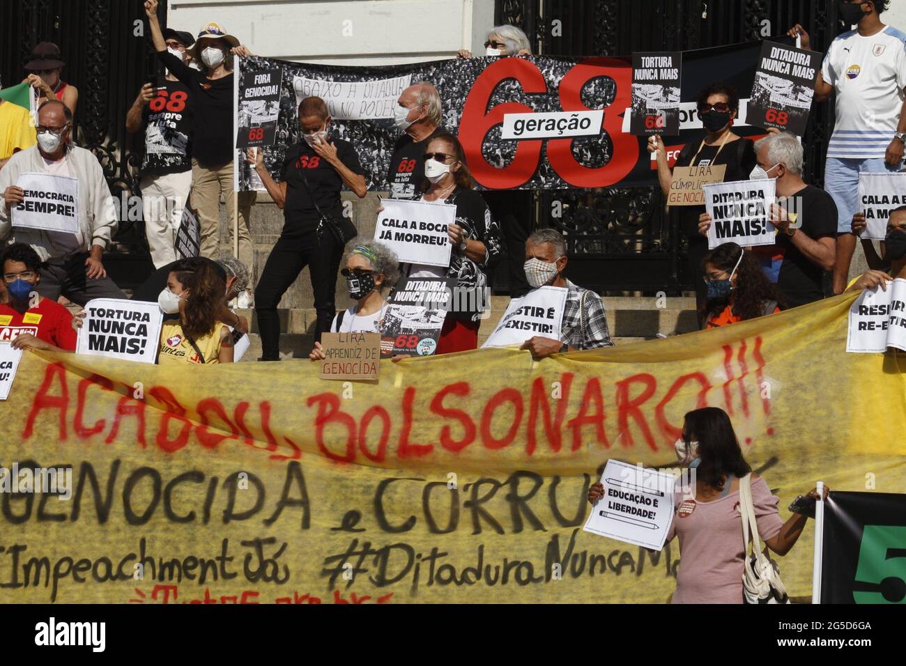 68 generation hi-res stock photography and images - Alamy