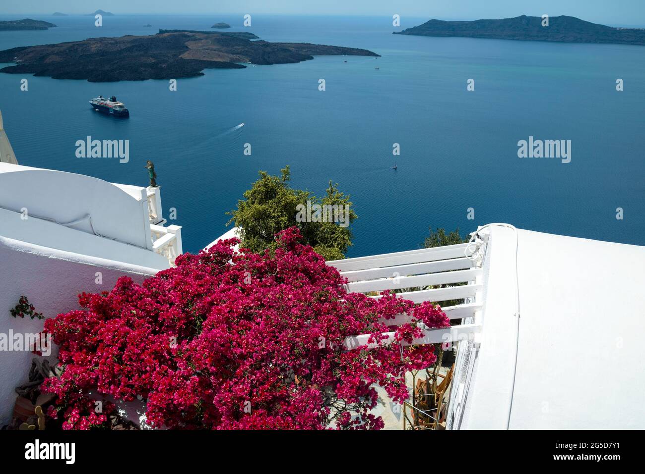 The volcanic caldera of Santorini is a unique and historical landscape ...