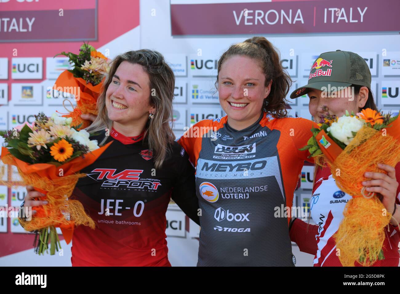 Judy BAAUW (center) finishes ahead of Merel SMULERS (left) of ...