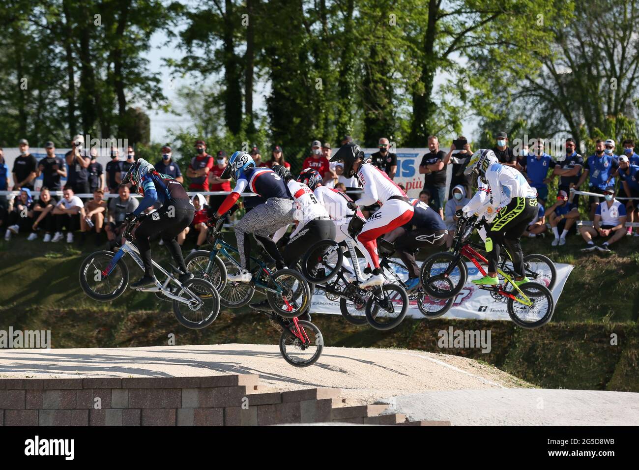 Men Elite riders compete in the final race of the UCI BMX Supercross ...