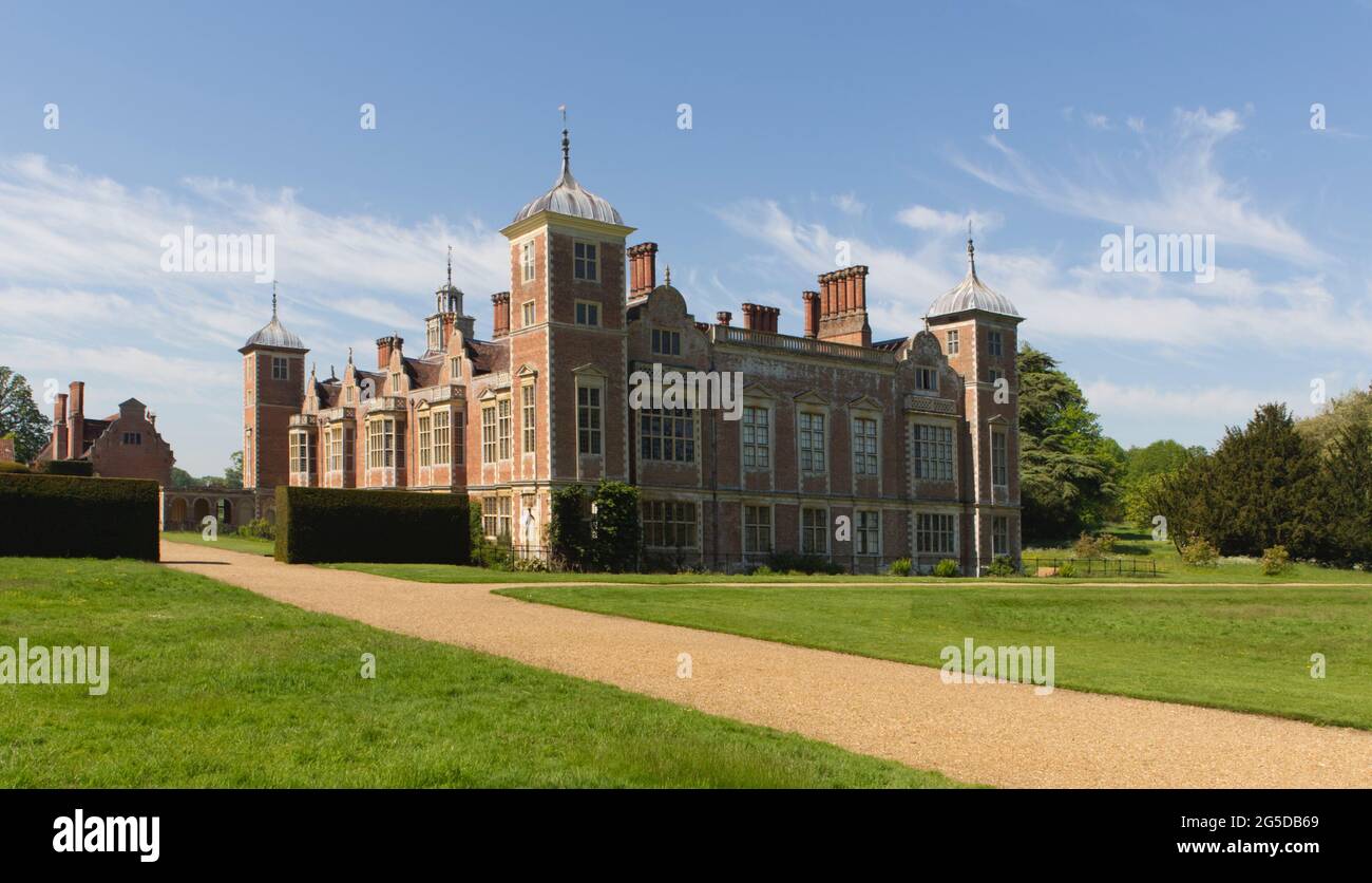 Blickling hall uk hi-res stock photography and images - Alamy