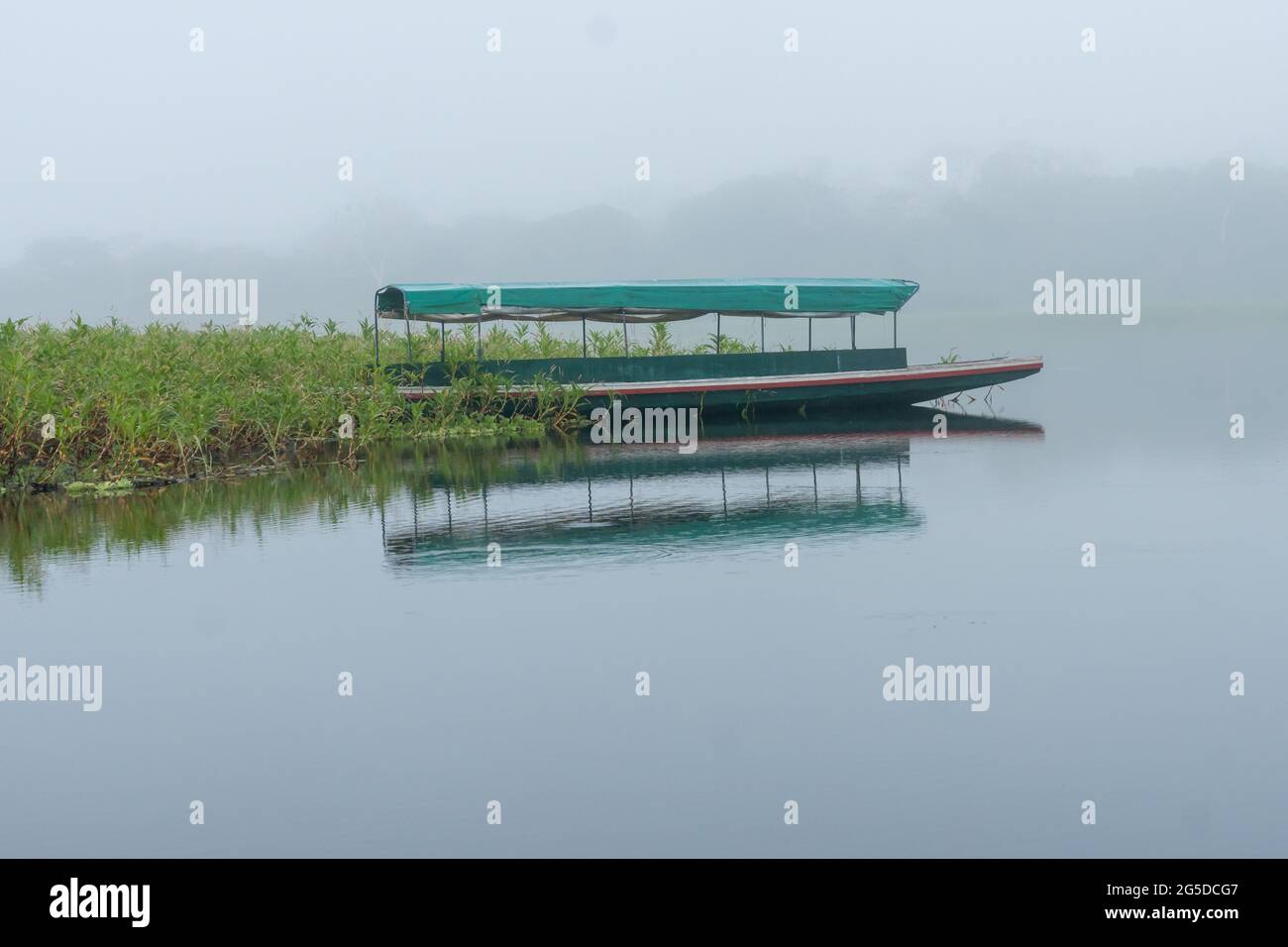 Amazon peru boat mist hi-res stock photography and images - Alamy