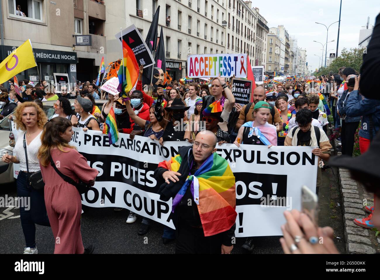The Paris 2021 Pride march left from the suburbs (Pantin) for the first ...
