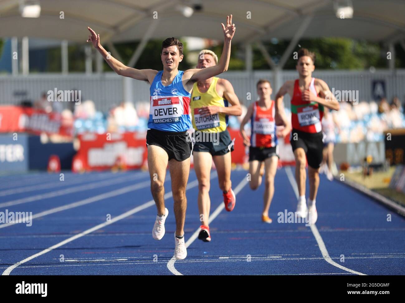 Patrick dever athletics hi-res stock photography and images - Alamy