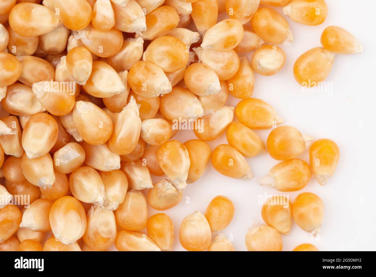 Mound of popcorn hi-res stock photography and images - Alamy