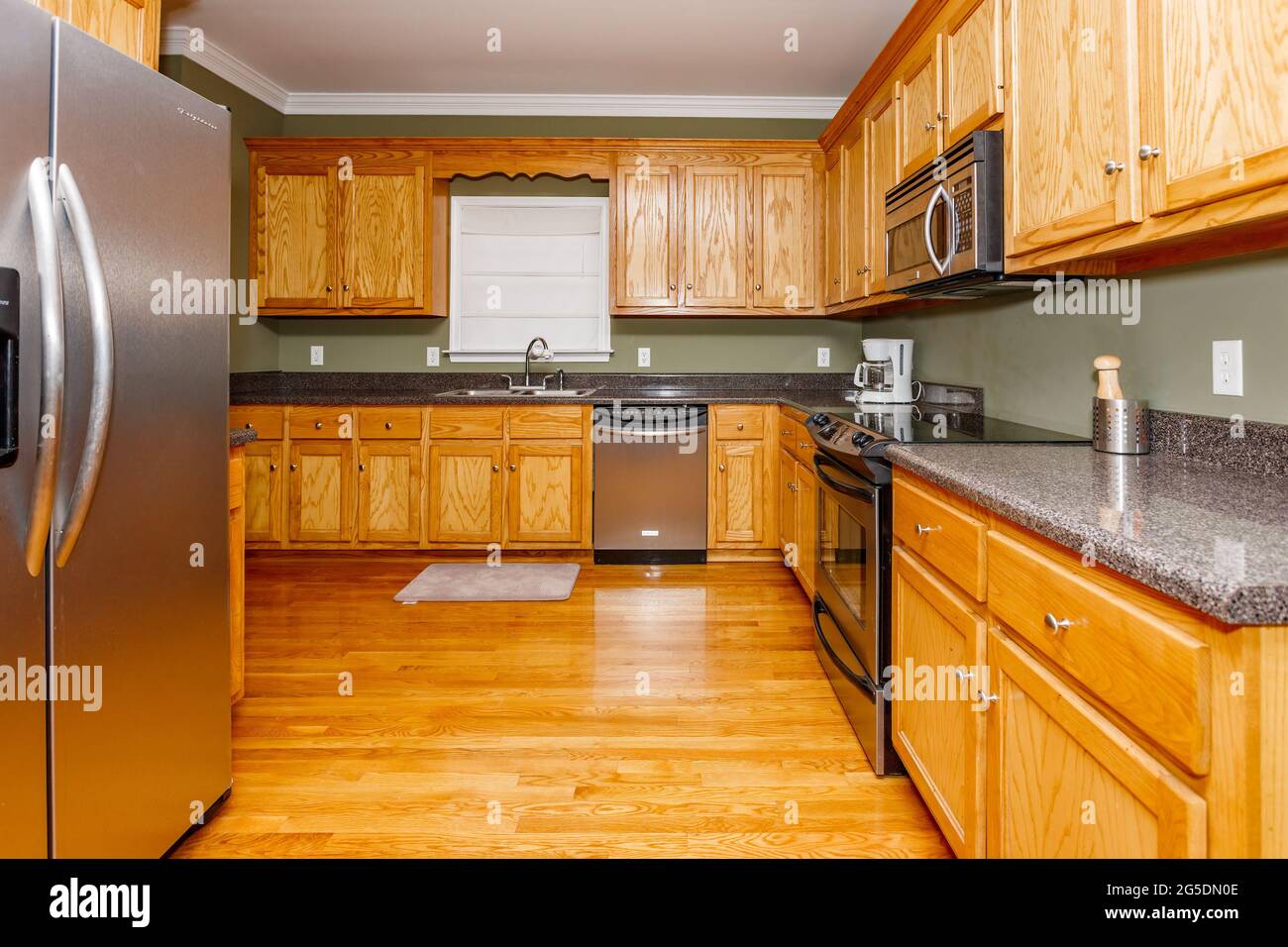 Gas cooker in kitchen digital hi-res stock photography and images - Alamy