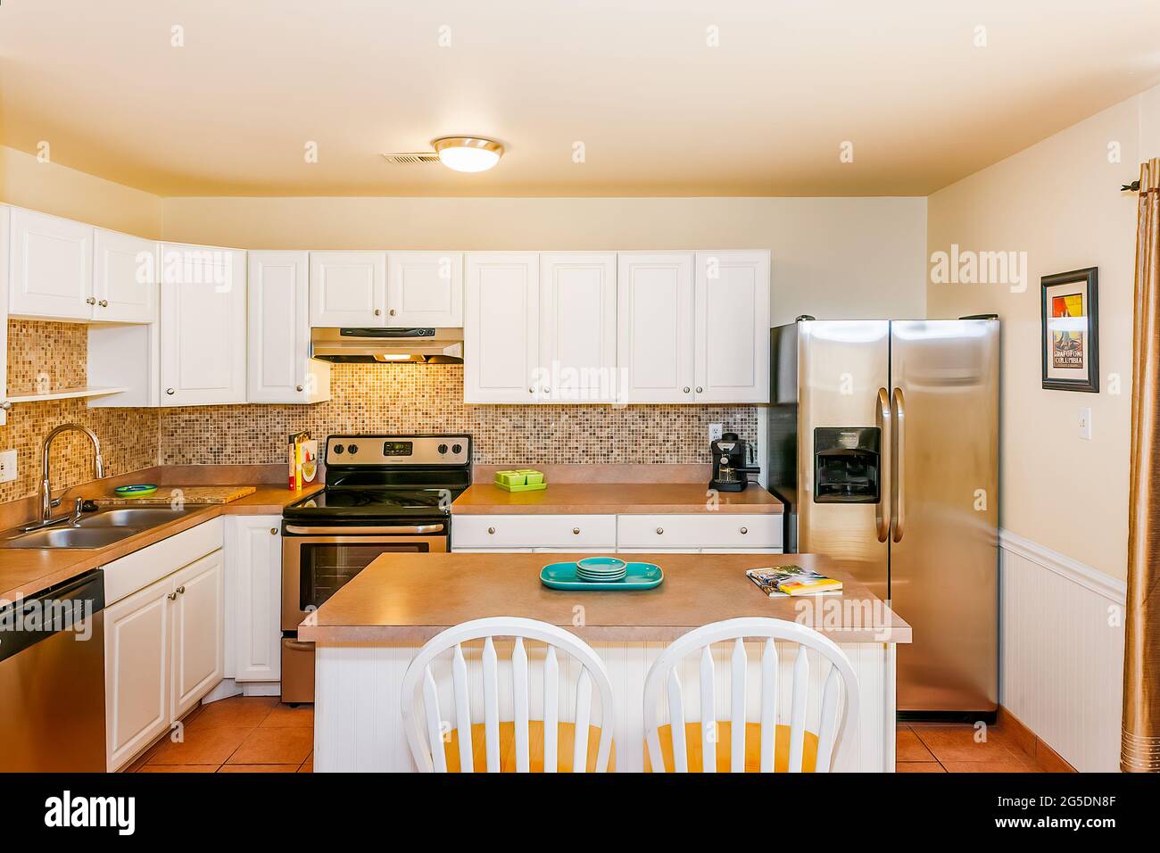 American kitchen horizontal hi-res stock photography and images - Alamy