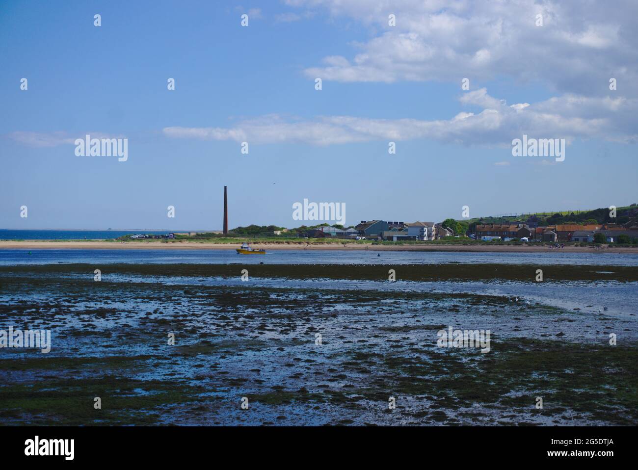 River stack hi-res stock photography and images - Alamy
