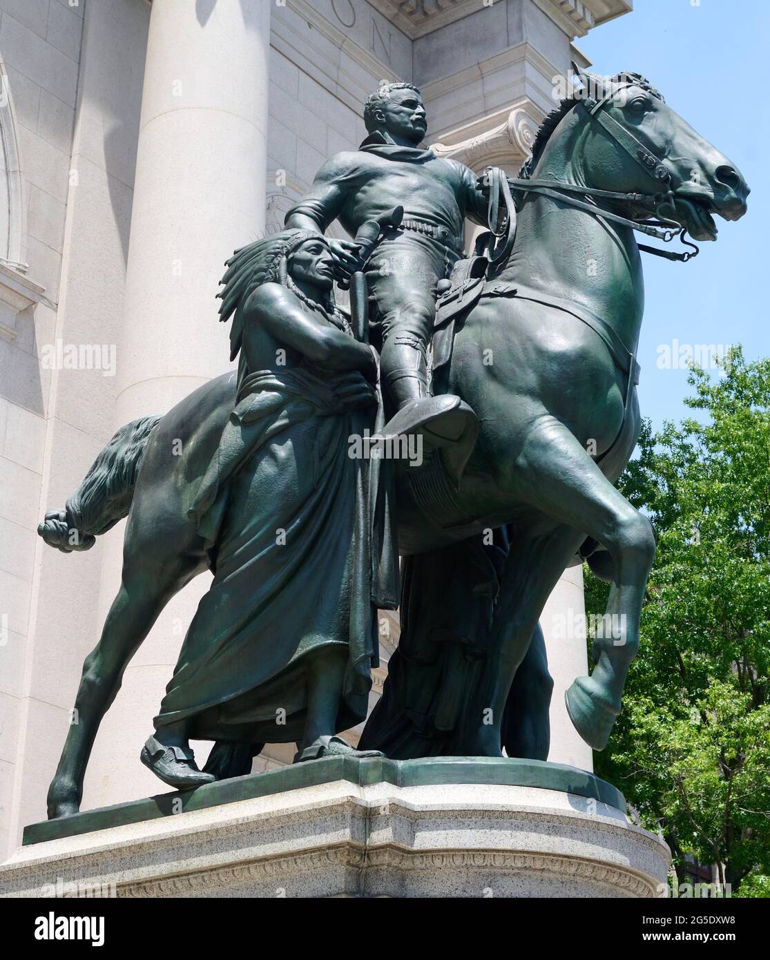 Native american subjugation hi-res stock photography and images - Alamy