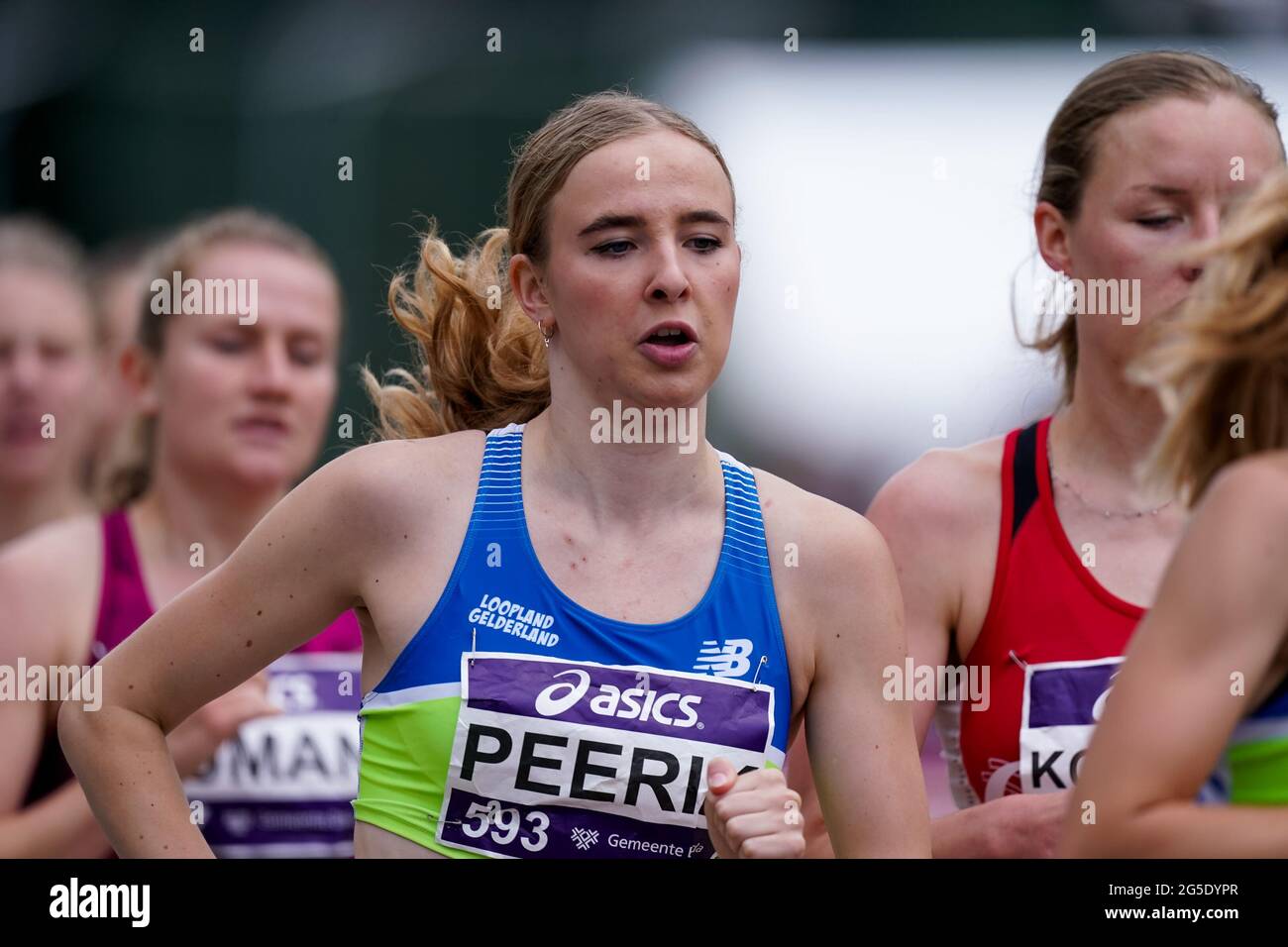 Sarah peerik hi-res stock photography and images - Alamy