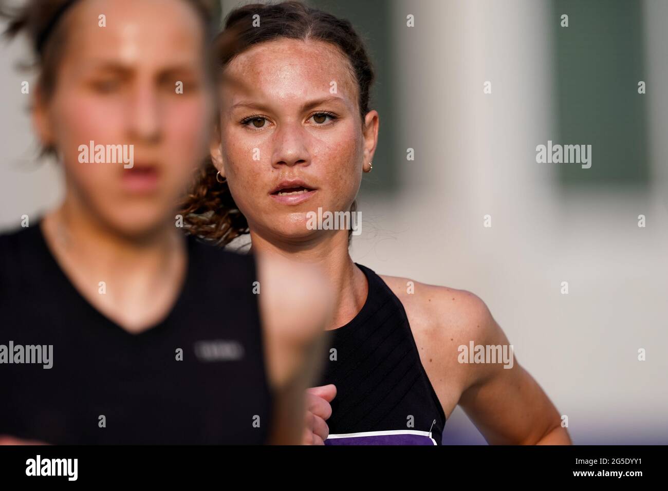 Jennifer gulikers hi-res stock photography and images - Alamy