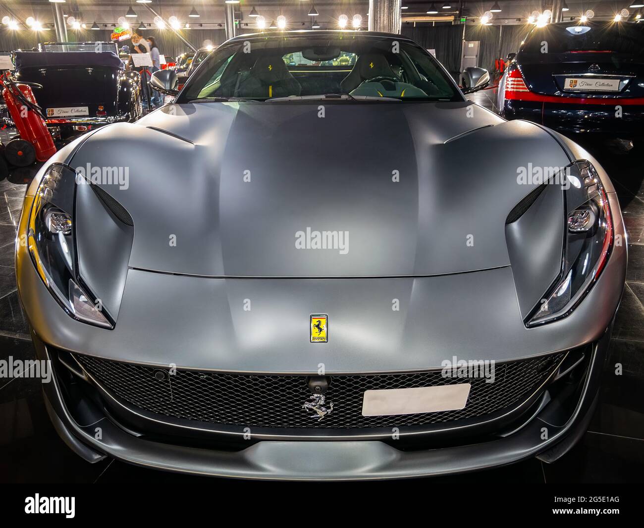 Luxury ferrari 812 hi-res stock photography and images - Alamy