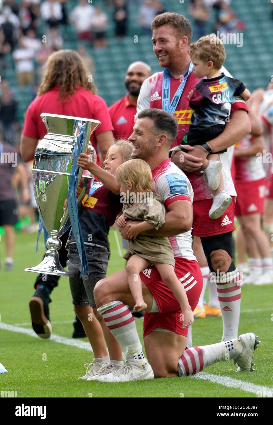 Gallagher premiership cup hi-res stock photography and images - Alamy