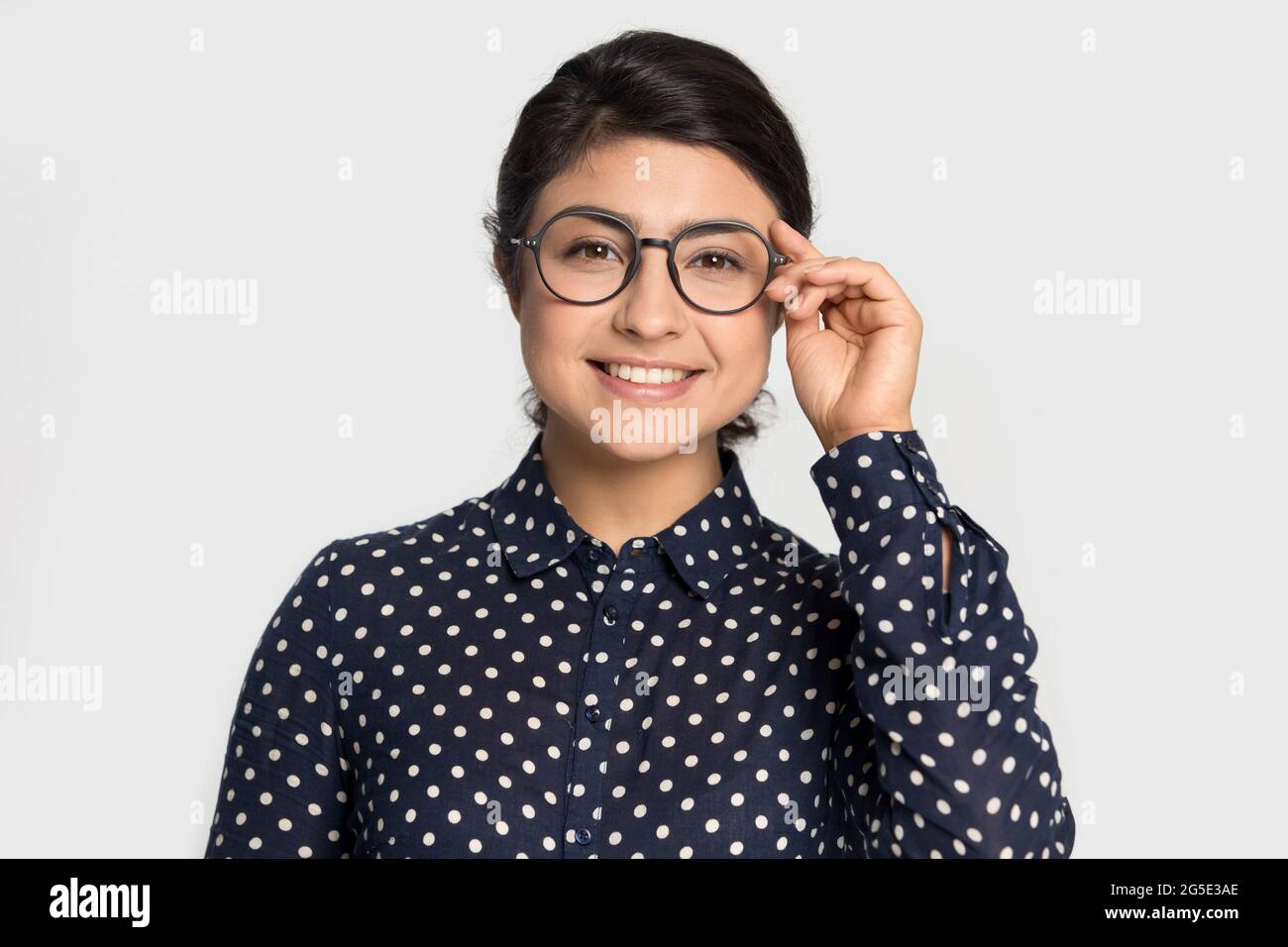 Happy indian girl with spectacles hi-res stock photography and images ...