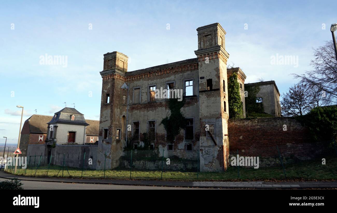 Burgruine Hemmerich, Bornheim, Nordrhein-Westfalen, Deutschland Stock ...
