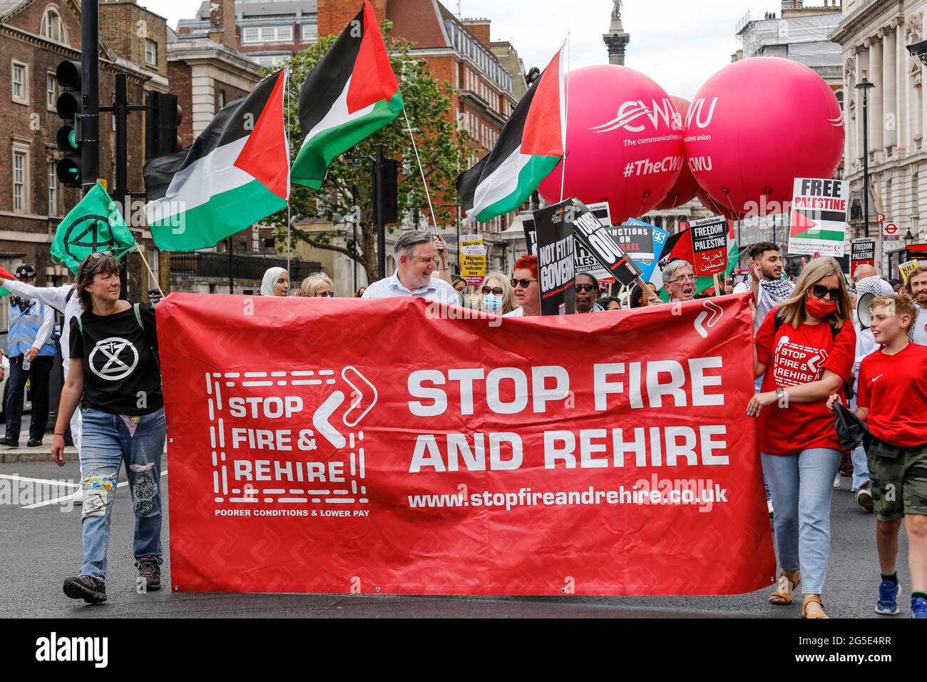 Many opposition left wing movements hi-res stock photography and images ...