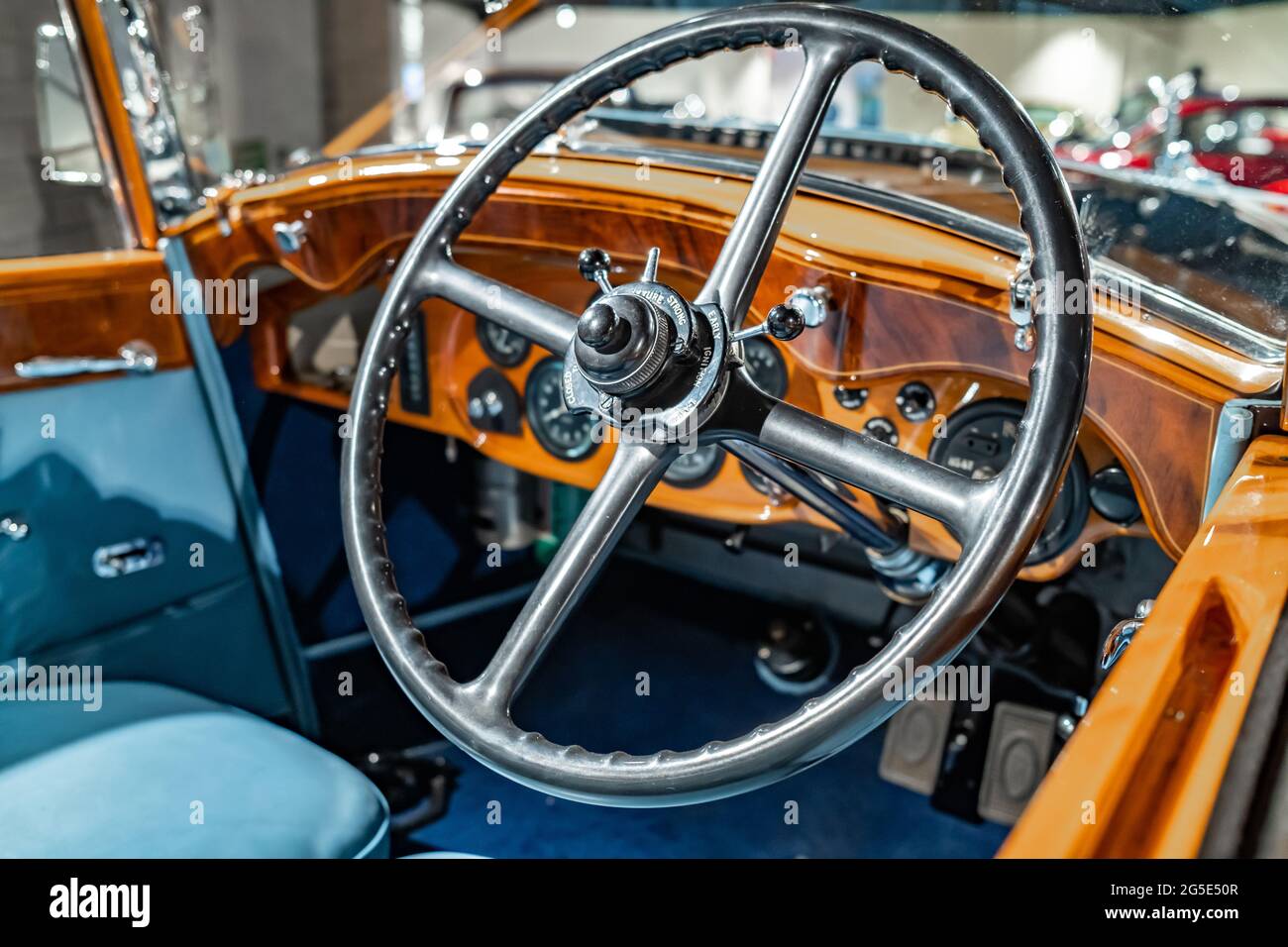Walnut trim hi-res stock photography and images - Alamy