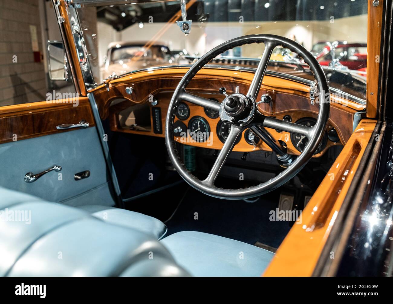 Walnut dash hi-res stock photography and images - Alamy