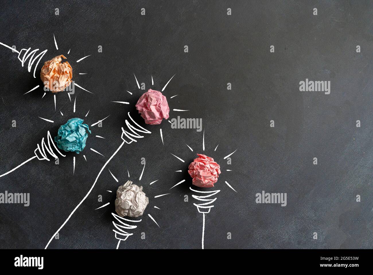 Crumpled paper bulbs hi-res stock photography and images - Alamy