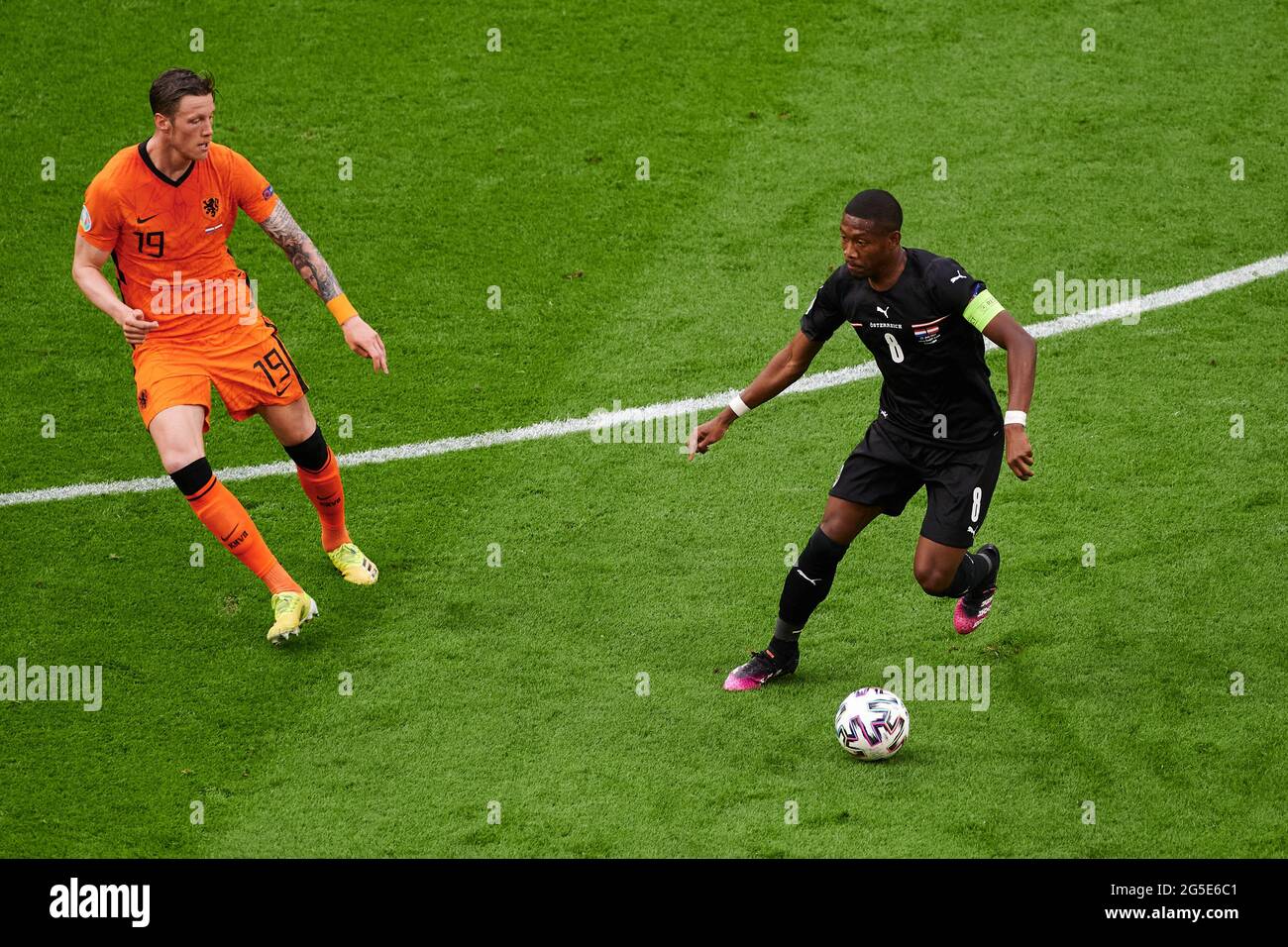 David alaba trophy hi-res stock photography and images - Alamy