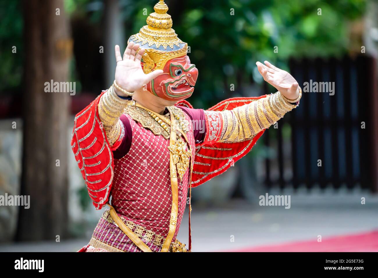 The performance of red Garuda acting in Thai traditional drama story ...