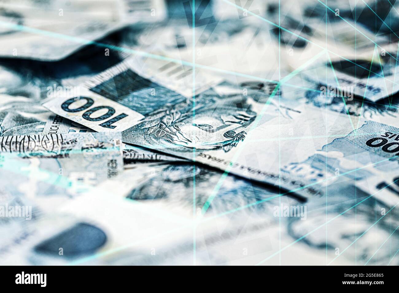 100 reais banknotes hi-res stock photography and images - Alamy
