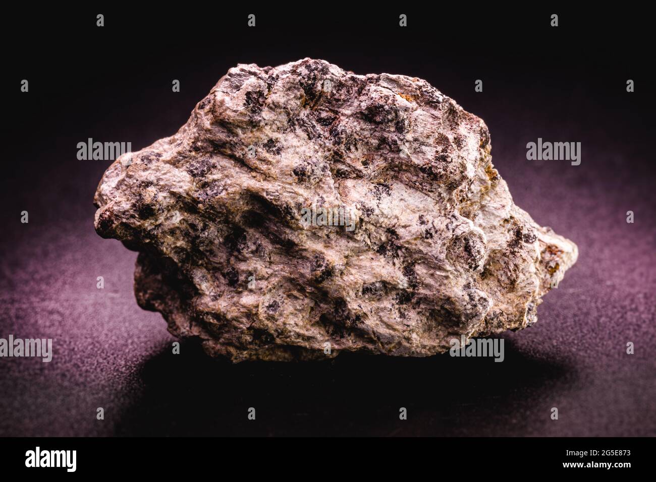 Chromite hi-res stock photography and images - Alamy