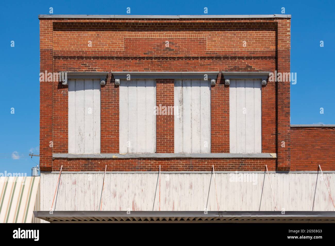 Old downtown buildings in Midwest city Stock Photo - Alamy