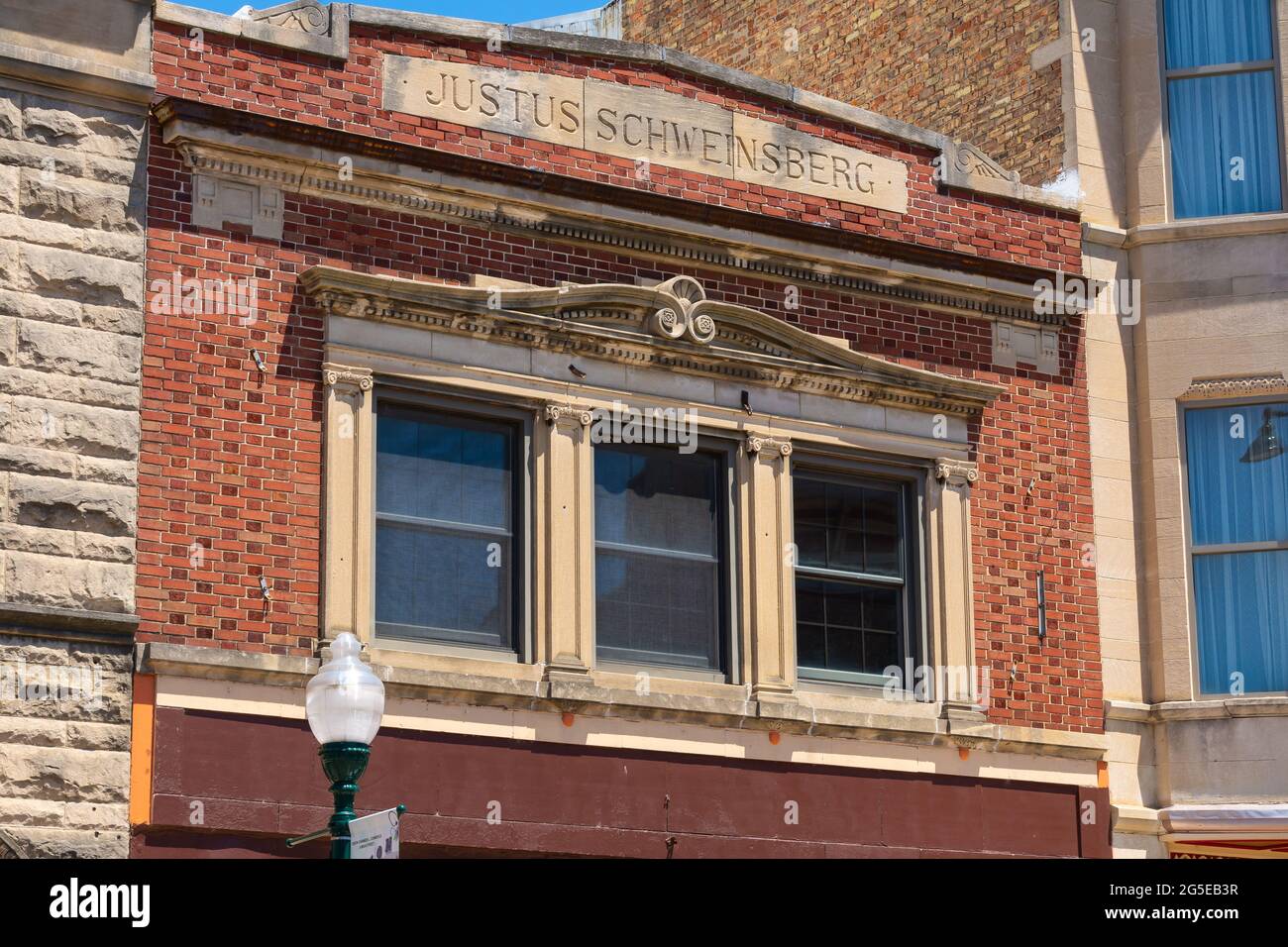 Dixon, Illinois - United States - June 15th, 2021: Downtown Dixon ...