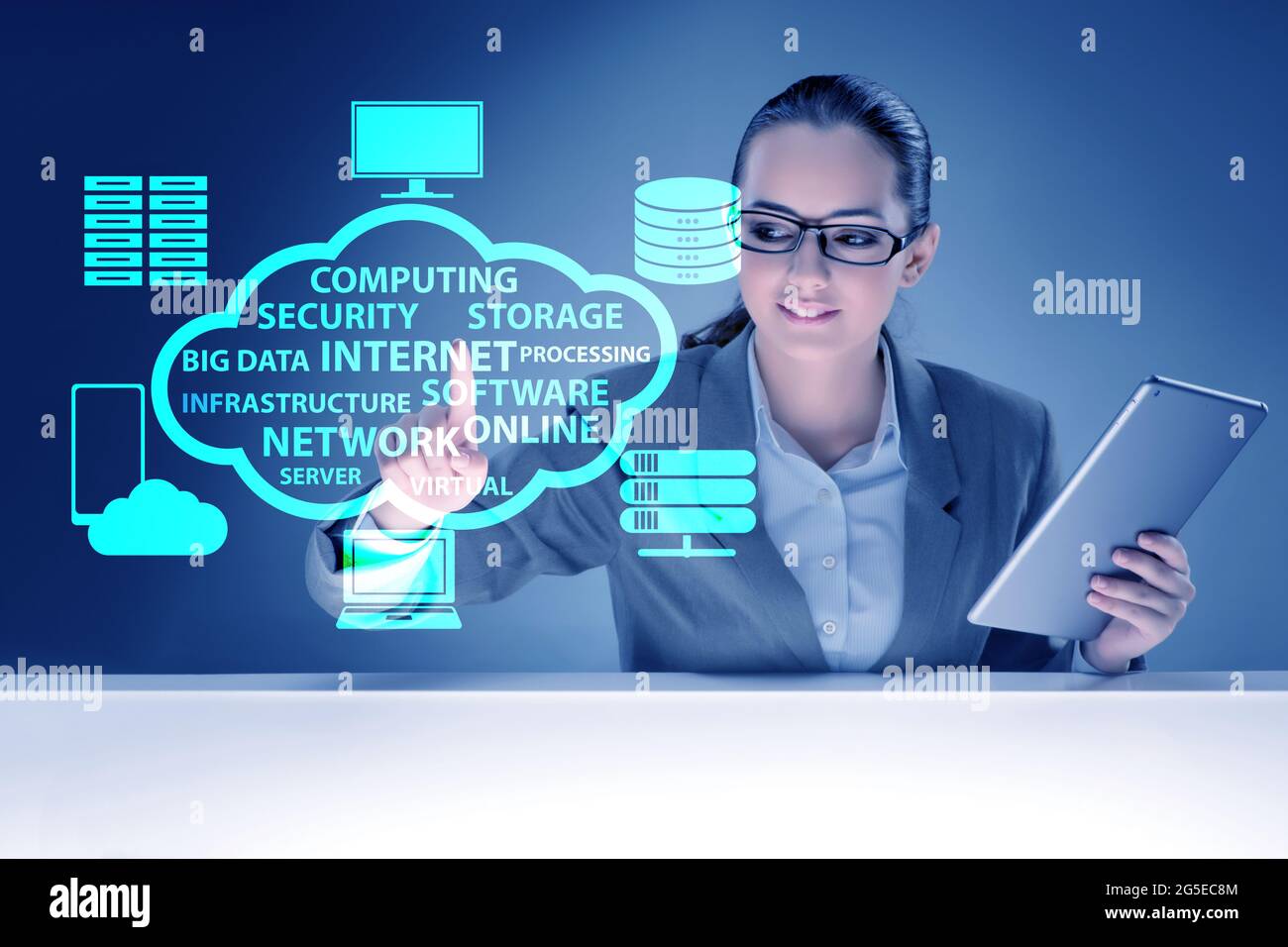 Cloud computing in the technology concept Stock Photo - Alamy