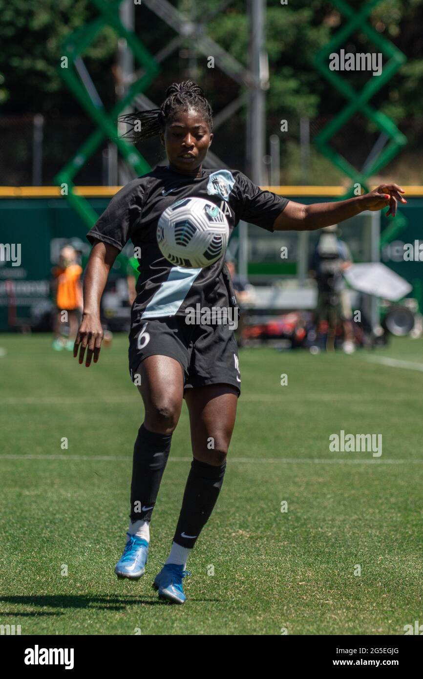 Jennifer cheney hi-res stock photography and images - Alamy