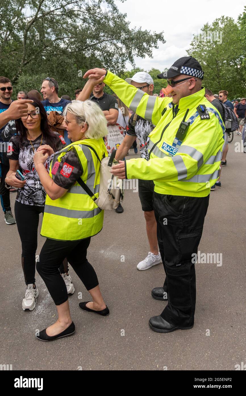 Fake pig hi-res stock photography and images - Alamy