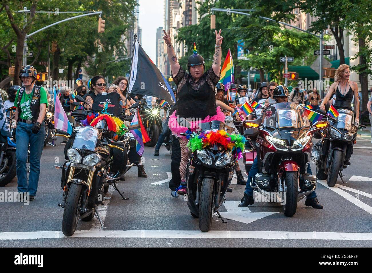 Dykes on bikes hi-res stock photography and images - Alamy