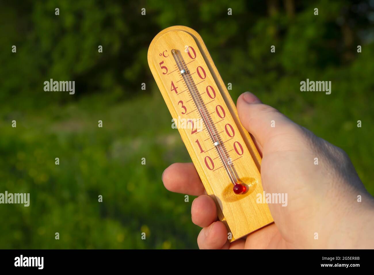 thermometer showing air temperature during hot summer season Stock ...